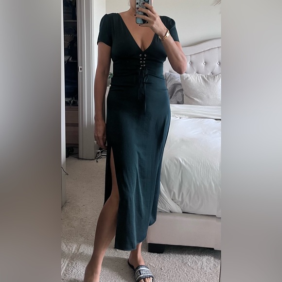 Express | Dresses | Preowned Express Cocktail Dress With Split On The ...